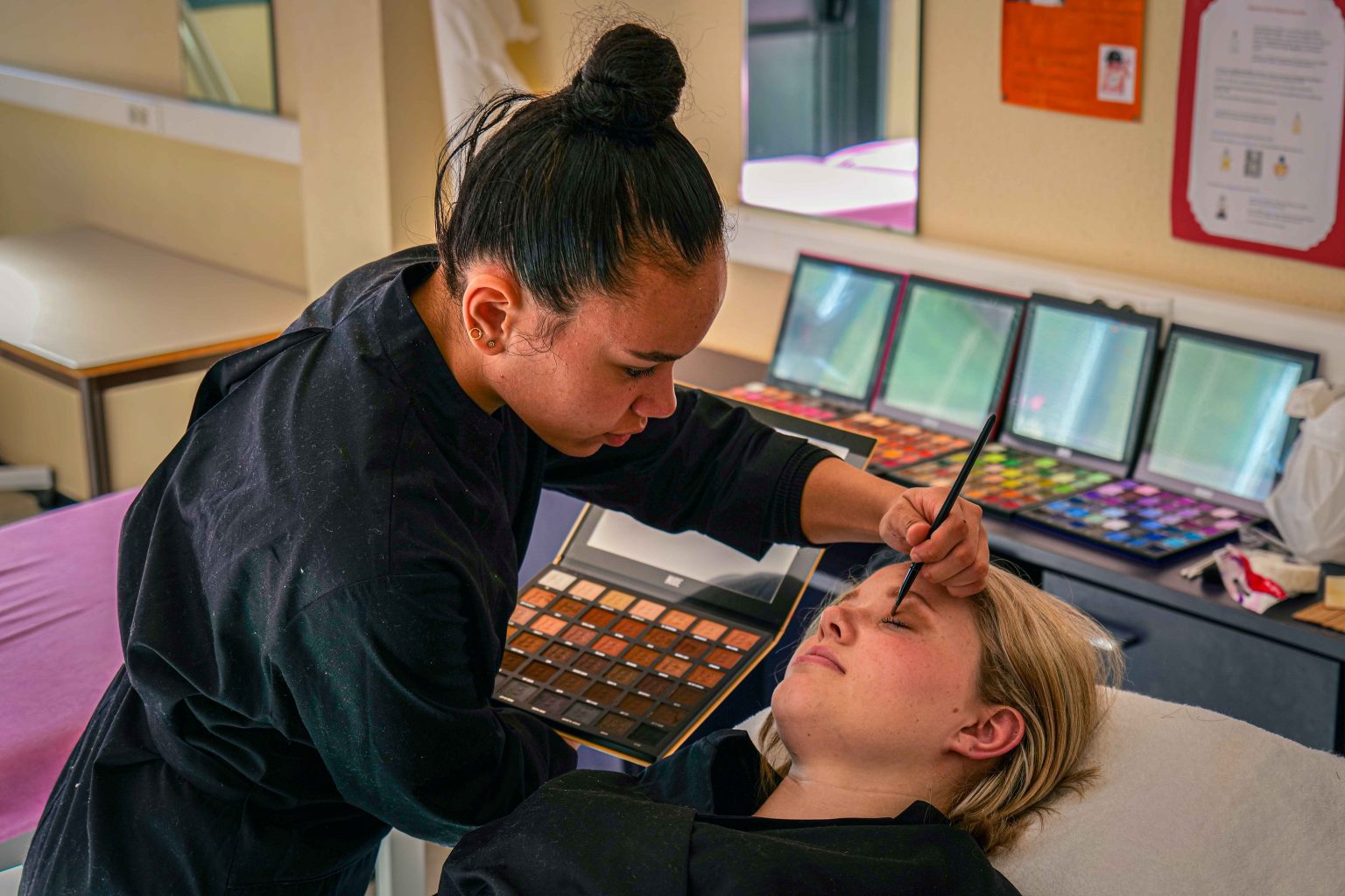 CAP Esthétique Cosmétique Parfumerie - CMA Formation Bourgogne Franche ...